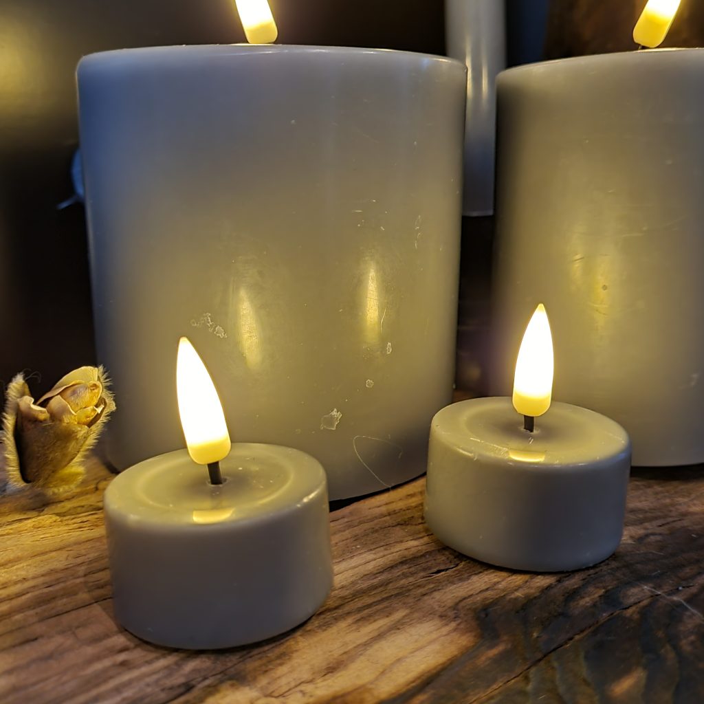 Led wax kaars. Grey. 10x10cm. - Huisvolsfeer
